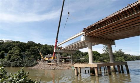 FOTOS Obra de ponte do Rio Cachoeira avança em Joinville
