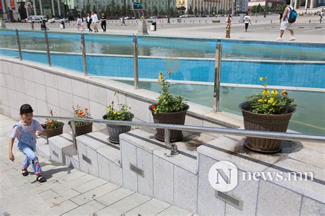 ФОТО Усан оргилуурын эргэн тойронд News Mn