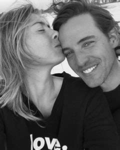 Alexander Gilkes Height Net Worth Age Wiki Parents Wife
