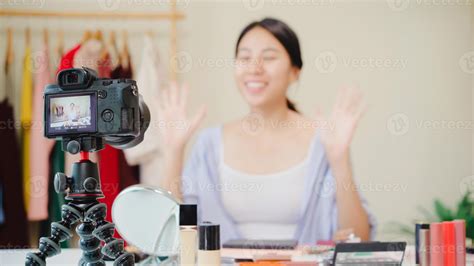 Beauty Blogger Present Beauty Cosmetics Sitting In Front Camera For