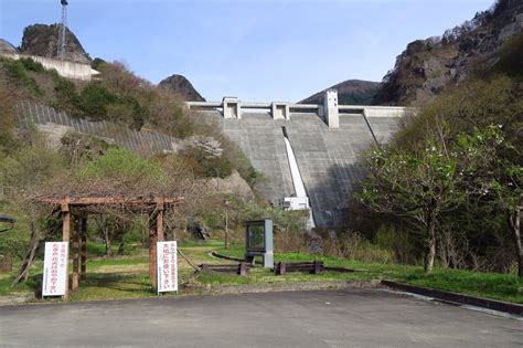 長野県G須坂市 豊丘ダムまるがりくん