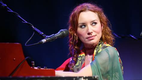 Tori Amos Wallpapers Music Hq Tori Amos Pictures 4k Wallpapers 2019