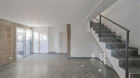 Diseño De Duplex Pequeños Con Materiales De Bajo Mantenimiento