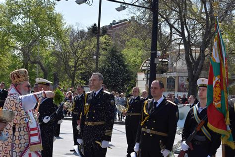 ВОЕННОМОРСКИТЕ СИЛИ ЧЕСТВАХА 6 МАЙ ДЕН НА ХРАБРОСТТА И ПРАЗНИК НА БЪЛГАРСКАТА АРМИЯ Pan Bg