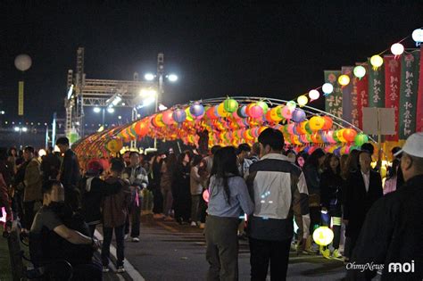 신라 천년의 빛 경주 형산강 연등문화축제 불야성