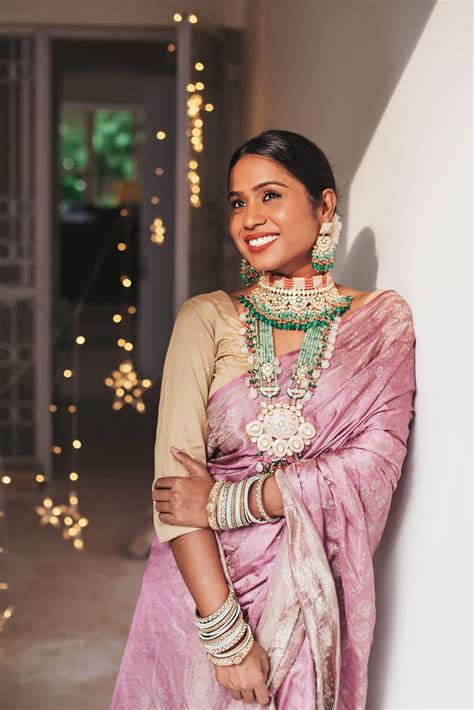 Saree Without Blouse