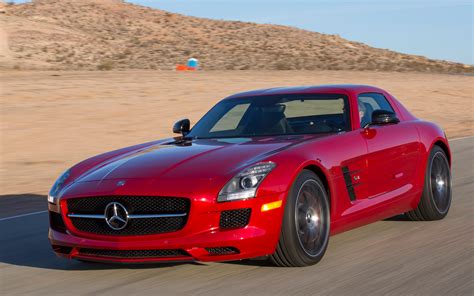 2013 Sls Amg Gt Coupe Review Emercedesbenz
