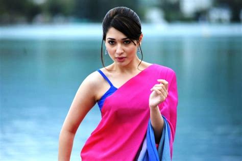 Tamanna Bhatia Looking Hot In Saree Hd Wallpaper High Tamanna Bhatia Hd Wallpaper Saree
