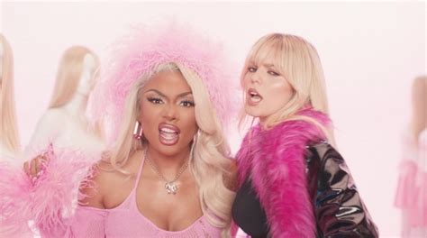 The Best Song From The New Mean Girls Isn T Even In The Movie The