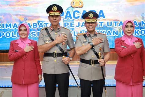 Tongkat Komando Berganti Irjen Pol Winarto Resmi Jabat Kapolda Kalsel Warta Polri