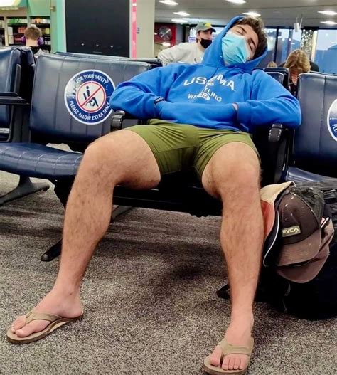 Pin By Alan Barcus On Manspreading Fit Men Bodies Hairy Legs Guys