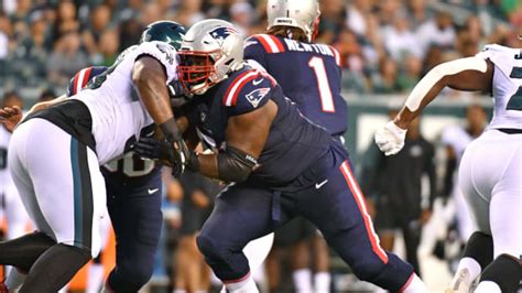Patriots Are About To Make A Big Mistake Regarding Mike Onwenu