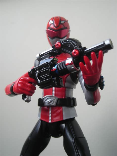 My Shiny Toy Robots Toybox REVIEW S H Figuarts Red Buster