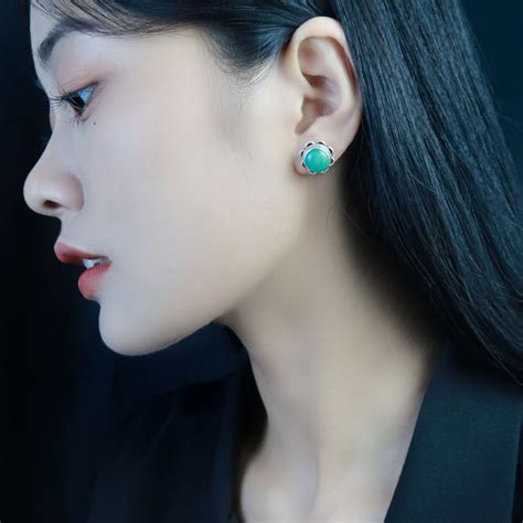 尼泊尔手工s925银饰品镶嵌绿松石耳钉女藏式个性创意复古民族风虎窝淘