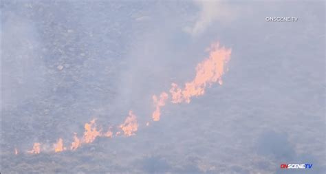 Bonny Fire North Of San Diego County Line Burns Nearly 2000 Acres
