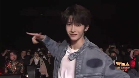 Into1《天生就要飞》born To Fly 舞台 Weibo Music Awards 2022 Youtube