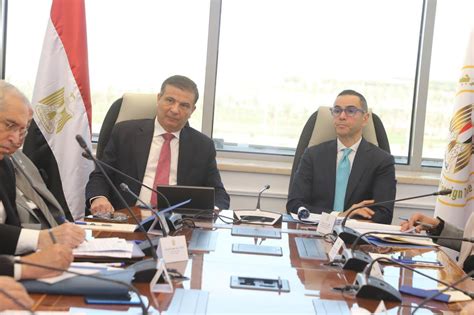 وزير وزارة الزراعة واستصلاح الاراضي جمهورية مصر العربية
