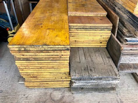 Građevinska oplata za šalovanje 140m2 DOKA 27mm i 22mm 9900kn