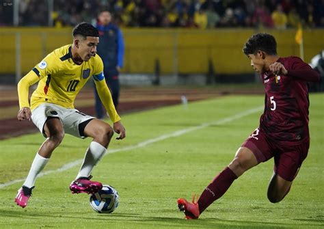 ‘me Parece Exageración Que Se Compare A Kendry Páez Con Lionel Messi
