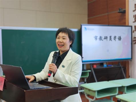 台州市小学语文第四届高级研修班研修活动暨结业典礼在临海市哲商小学头门港分校举行 临海教育网（教育资源公共服务平台）