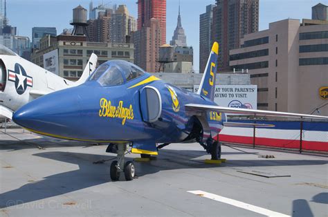 Grumman F11 F1 Tiger Blues Angels Uss Intrepid Le