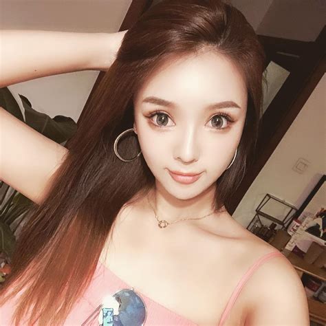 姐姐的眼睛好大 下巴好瘦 刘烨 宅男番号吧