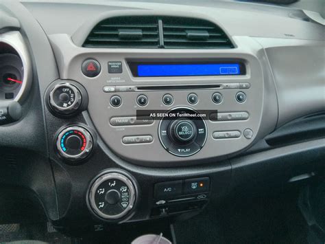 2010 Honda Fit Sport Hatchback 4 Door 1 5l Drives Great