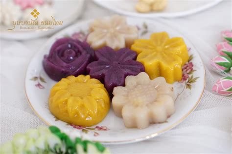 ขนมกล้วย ขนมมันม่วง ขนมฟักทอง คิดถึงก็มาเรียนด้วยกันได้เหมือนเดิม วันละ 1 2 คนเท่านั้นนะคะ ☺️