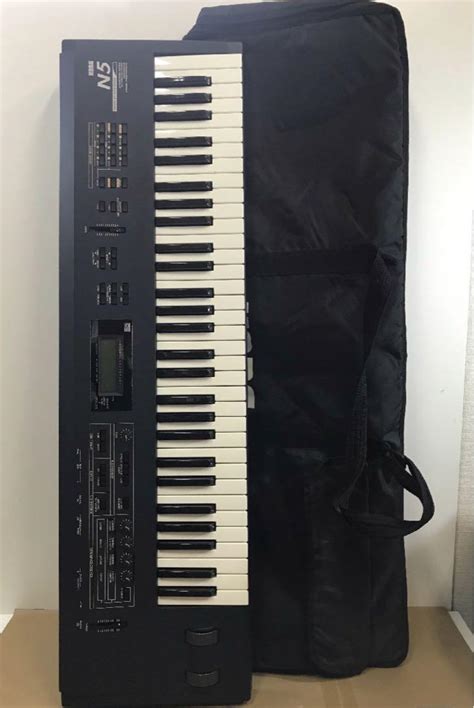 Korg シンセサイザー N5 61鍵盤 Synthesizer By メルカリ