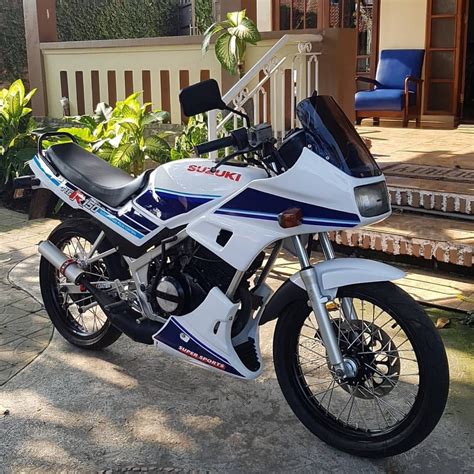 Pin di Motorcycles