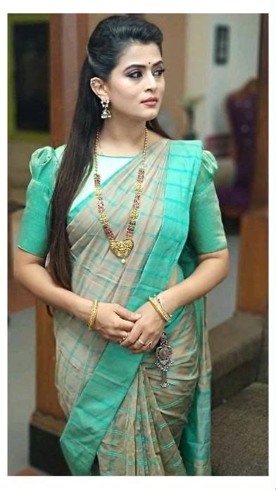 Trend Alert Puff Sleeve Blouses For Your Kanjeevaram Saree Is A Thumbs