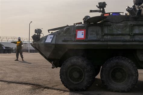 Dvids Images 3rd Mlg Offloads Iii Mef Forces From Hst During Freedom Banner 25 [image 8 Of 15]