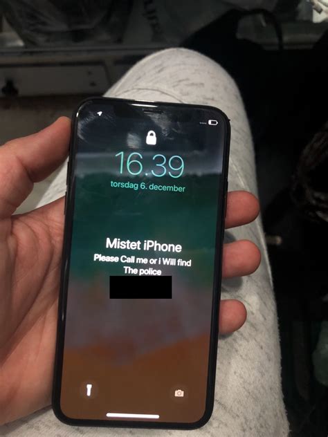 how hackers and scammers break into icloud locked iphones vice