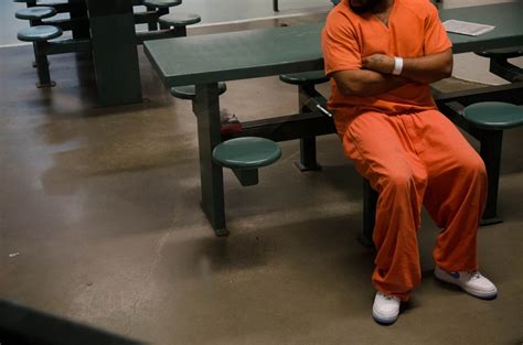 Inside Houston S Harris County Jail The Texas Tribune