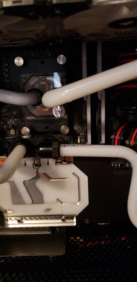 Lots Of Bubbles Near Inlet Of Gpu Block No Amount Of Tipping Seems To