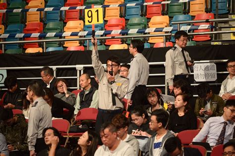 维园年宵摊位次日竞投 八主题摊位成交价跌近三成 星岛日报