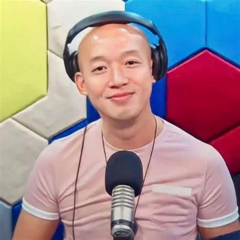 Kapitana Sisa Kapitanasisa • Threads Say More