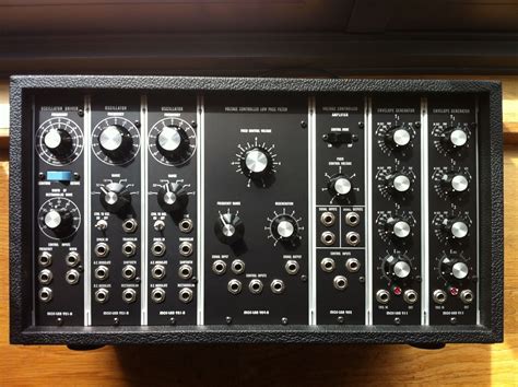 MATRIXSYNTH MOS LAB SYSTEM 8A MODULAR ANALOGUE SYNTHSIZER