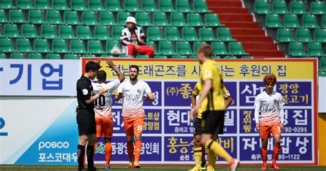 K리그1 제리치 해트트릭득점 선두 강원 전남 4대1 완파 4연패 탈출