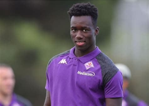 Brentford Set To Sign Nigerian Defender Michael Kayode Permanently From Fiorentina