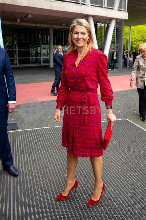 Page The Real My Royals