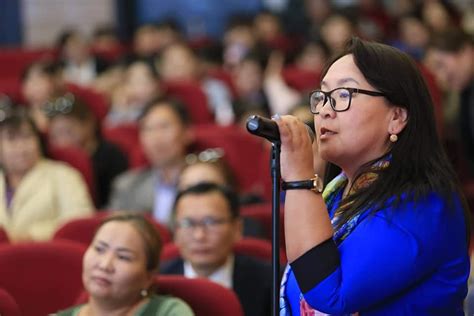 Салбарын сайд Говьсүмбэр аймагт ажиллалаа