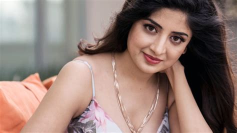 Poonam Kaur Takes Another Dig At Tollywoods Guruji And Pawan Kaylan