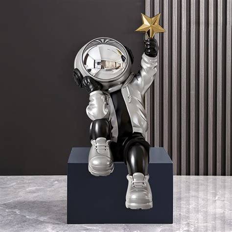 Free Shipping On 610mm Resin Astronaut Star Sculpture Figurine Ornament