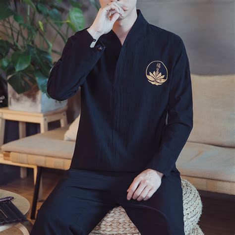 抖音里很火的中国风男士服饰，新春已上新，想变潮男还不快入手 搜狐大视野 搜狐新闻