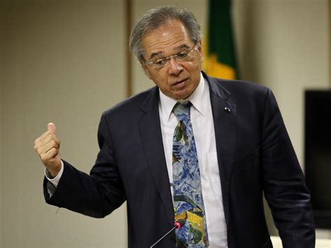 Caixa Devolve R 3 Bi Ao Tesouro Poder360