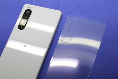 最完整的 5g 旗艦機超前防護，為速度而生的 Sony Xperia 1 Ii 推薦玻璃保護貼 Imos 25d 滿版康寧玻璃保護貼