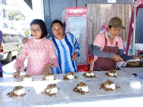Photo Gallery หนุ่มวิศวะทิ้งร้านอาหารหรู เปิด “กะเพราซาวห้า” รถเข็น