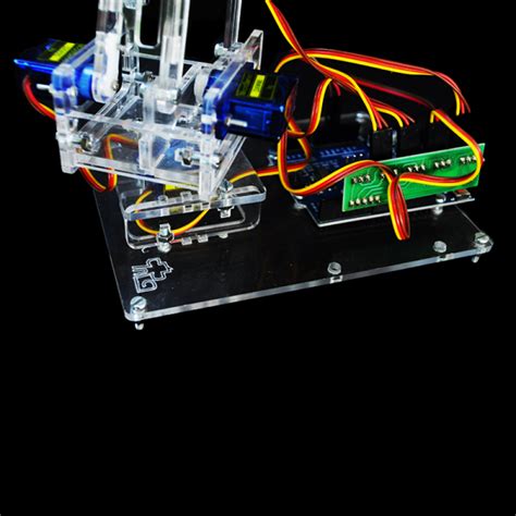Brazo Róbotico con Arduino Acrílico