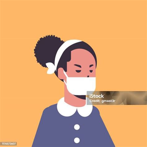 여자 착용 얼굴 마스크 환경 산업 스모그 먼지 독성 공기 오염 및 바이러스 보호 개념 여성 만화 캐릭터 평면 가공의 인물에 대한